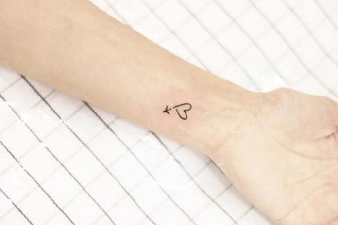 Hide the tattoo without makeup-10 Clever Ideas to Cover Your tattoo