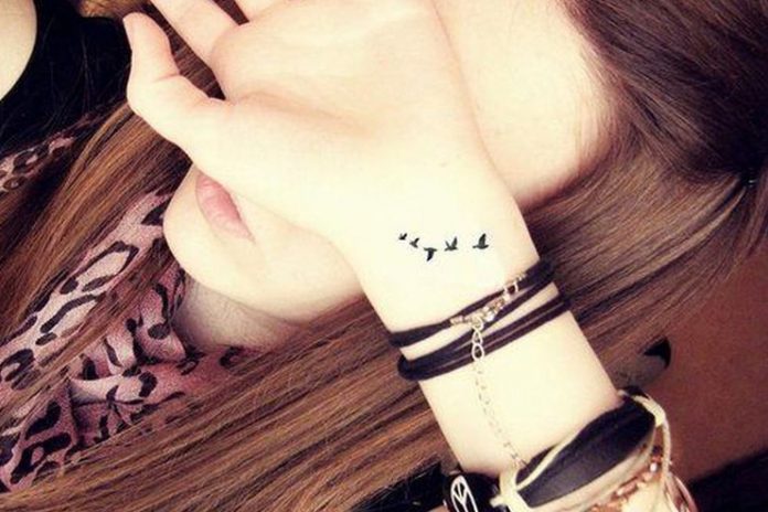 Hide the tattoo without makeup-10 Clever Ideas to Cover Your tattoo